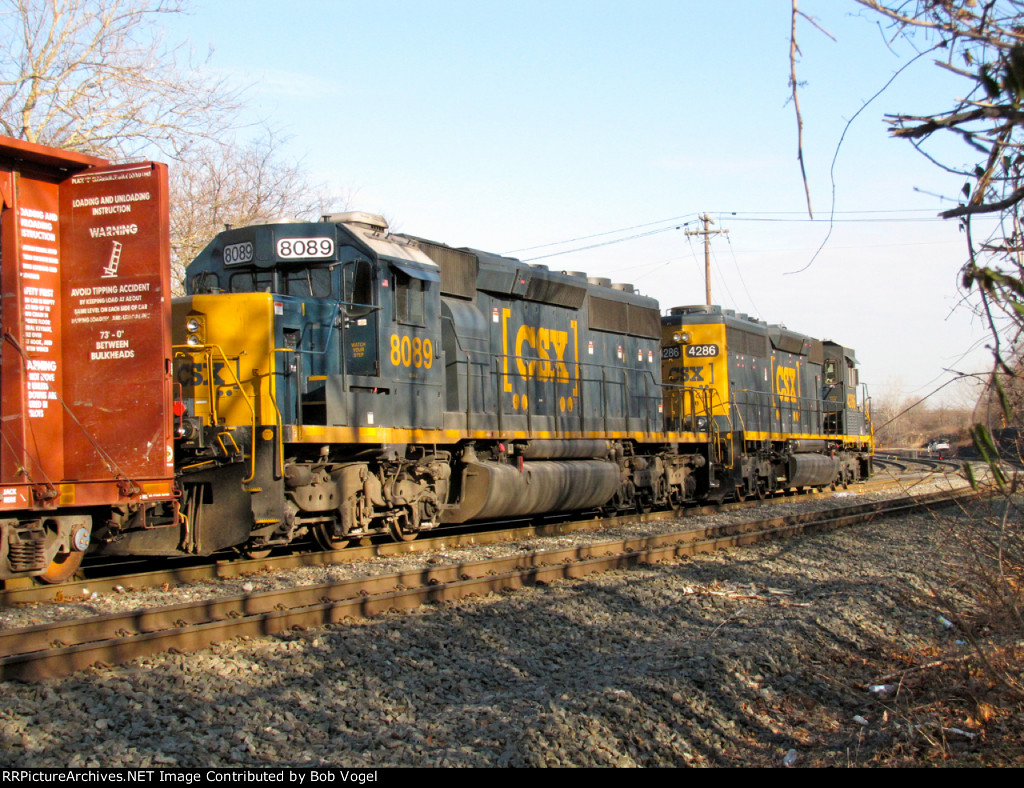 CSX 8039 and 4286